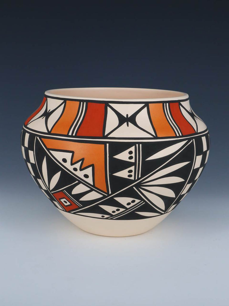 Native American Pottery | PuebloDirect.com