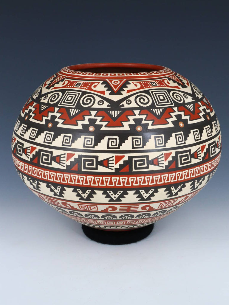 Mata Ortiz Pottery | PuebloDirect.com