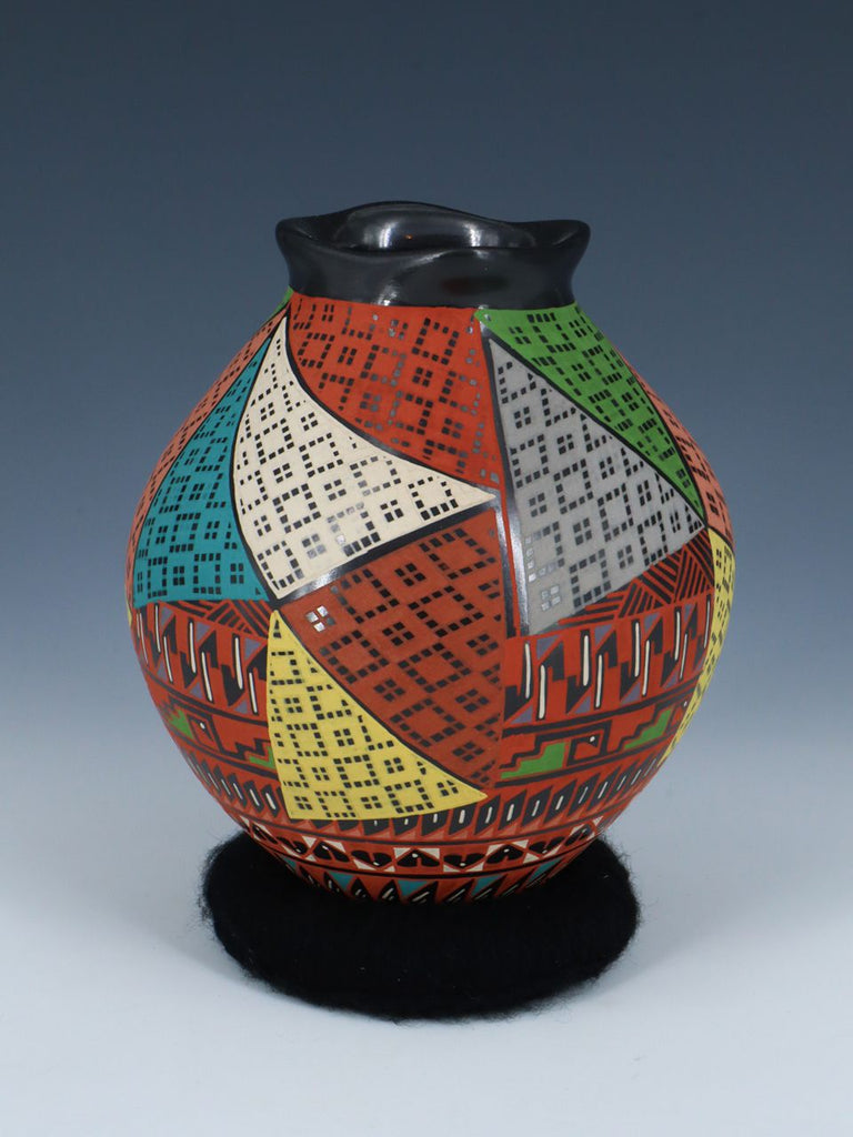 Mata Ortiz Pottery | PuebloDirect.com