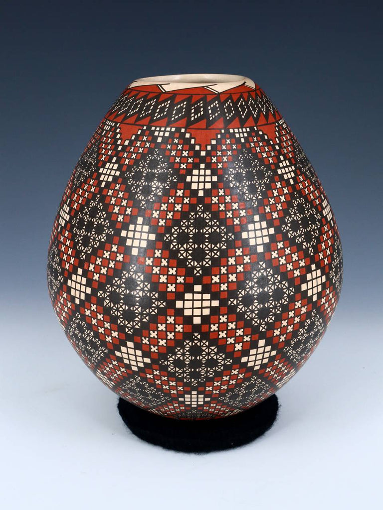 Mata Ortiz Pottery | PuebloDirect.com