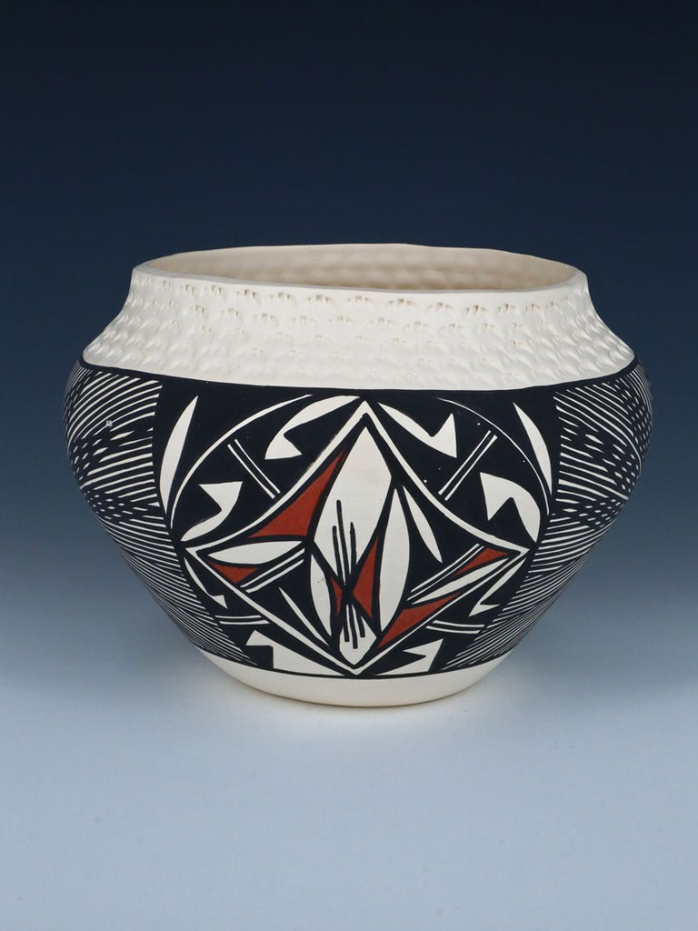 Native American Pottery | PuebloDirect.com