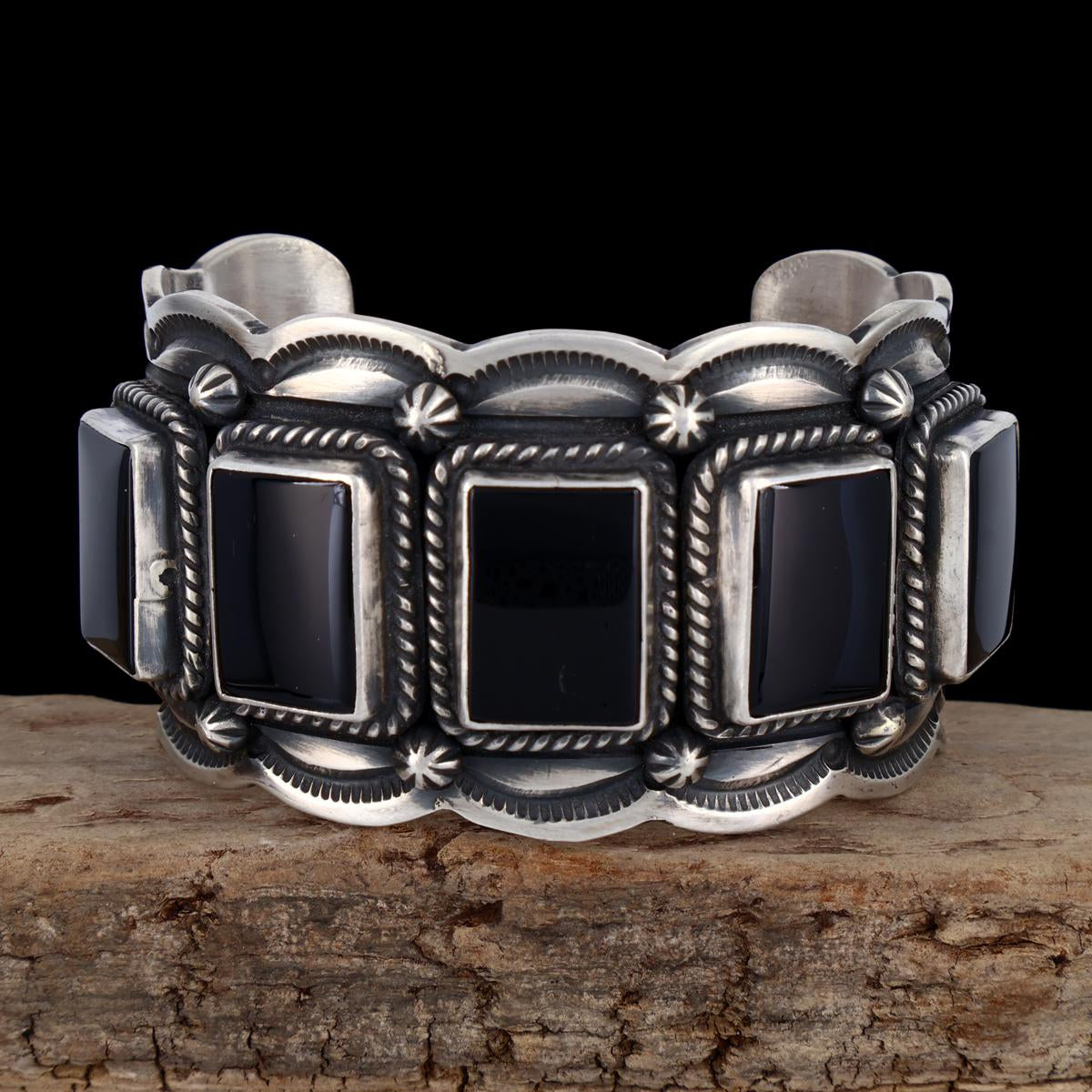 Native American Sterling Silver Onyx Cuff Bracelet – PuebloDirect.com