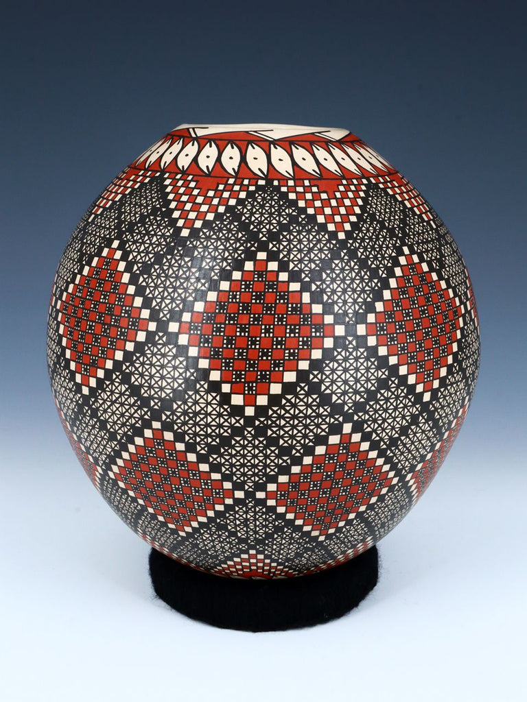 Mata Ortiz Pottery | PuebloDirect.com