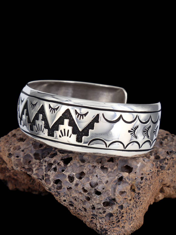 Native American Bracelets from Navajo, Hopi, Zuni and More ...