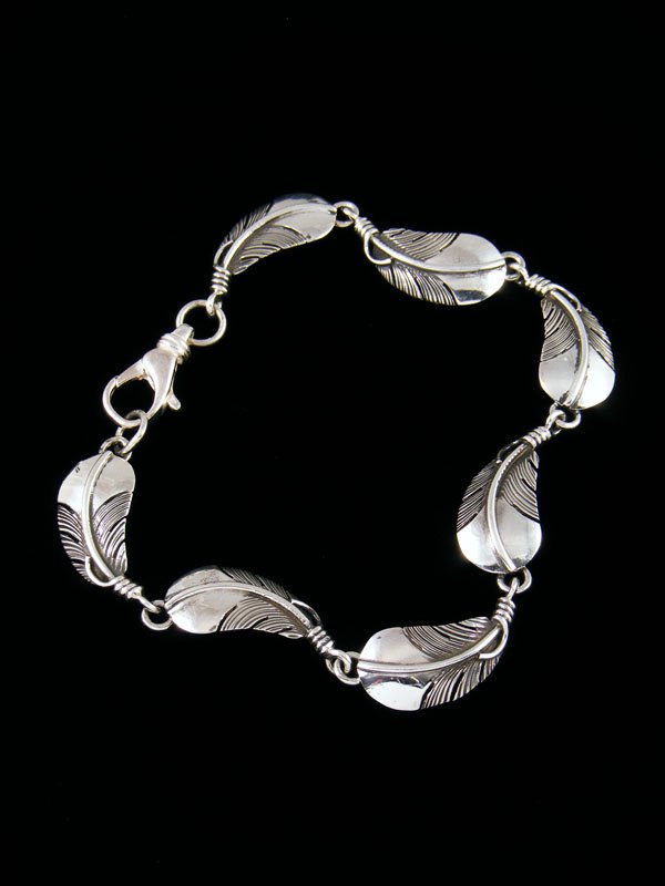 Native American Sterling Silver Feather Link Bracelet – PuebloDirect.com